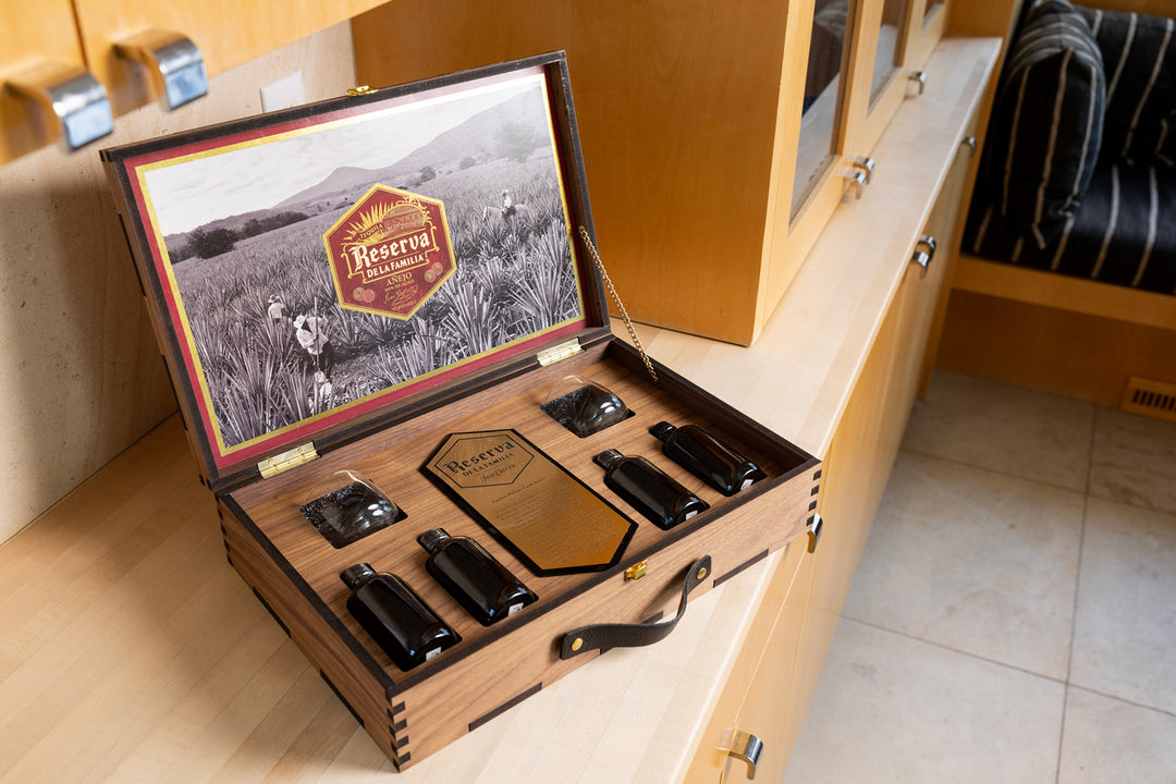 Custom Liquor Packaging – Woodchuck USA